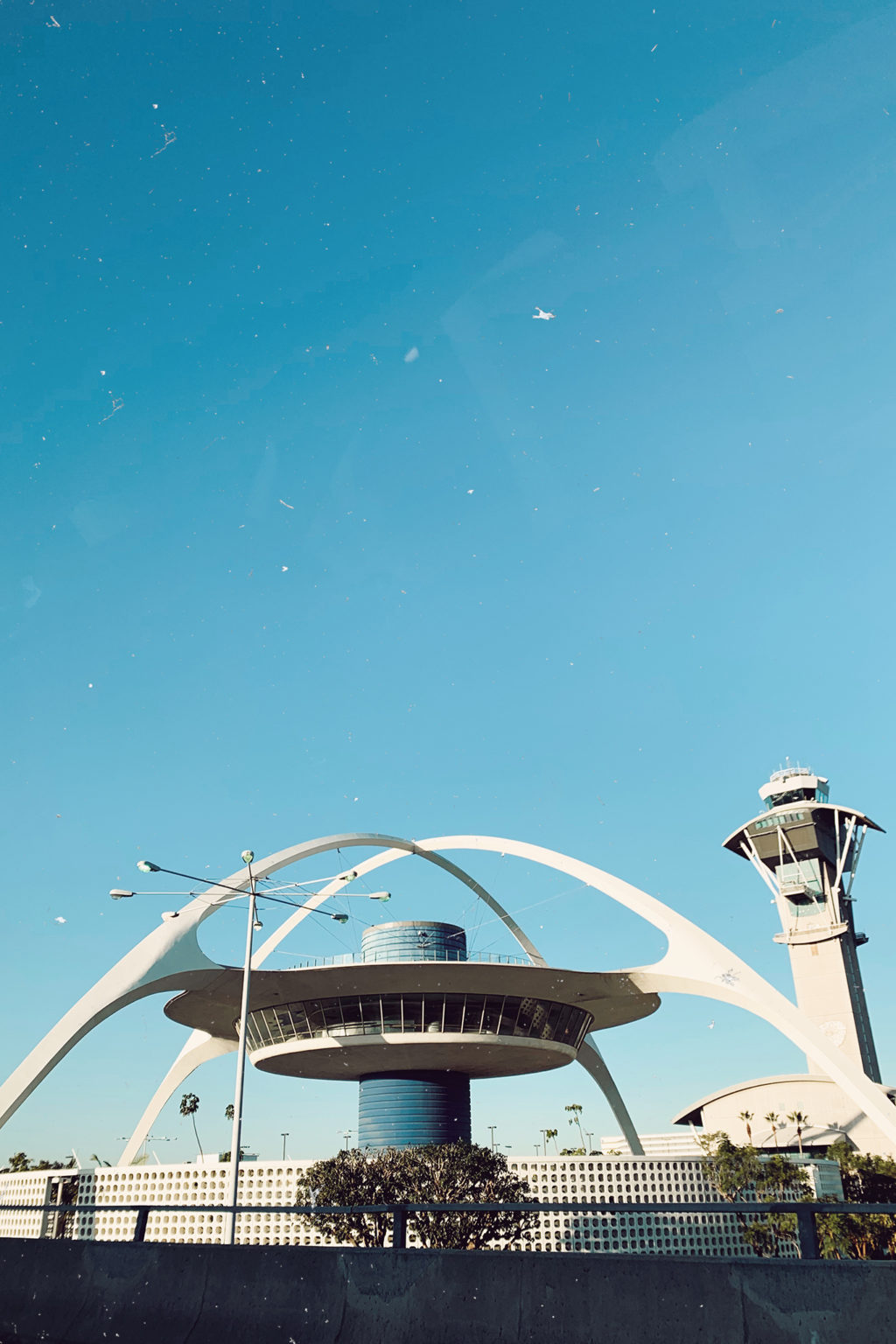 LAX AIRPORT TIPS FOR BEGINNERS - Love & Loathing Los Angeles